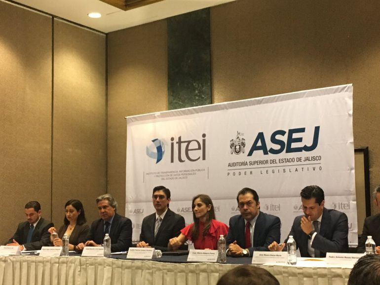 ITEI y ASEJ firman convenio | Guadalajara | W Radio Mexico