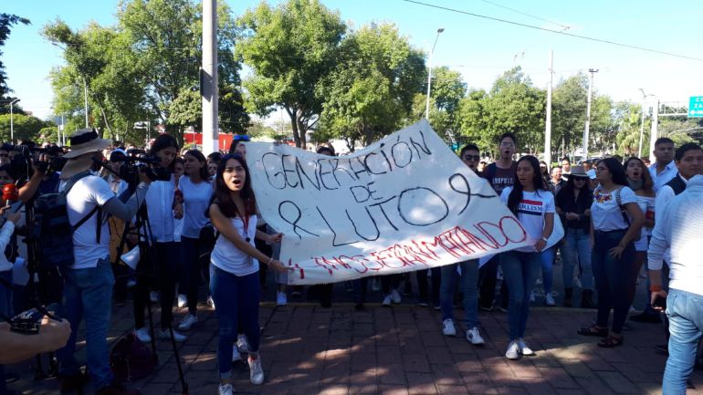 Acuerdan estudiantes y autoridades cambios en la zona del CUCSH ...