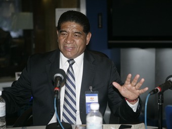 Primer Festival Internacional Folclórico. Isidro Rivas, presidente ...