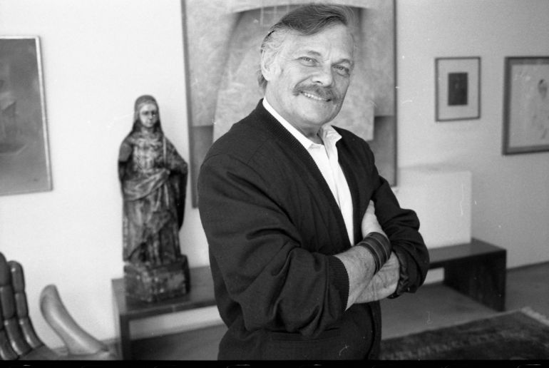 “El pintó la parte monstruosa de nuestro mundo”: Víctor Mendiola, poeta ...