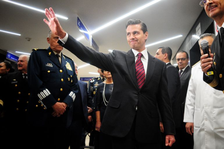 Gobierno actual arropa a EPN: Ricardo Raphael | Así Las Cosas | W Radio ...