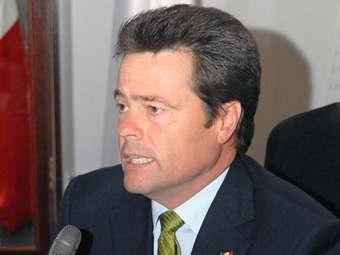 Afirma Bours Castelo que el IMSS aporta información poco precisa ...