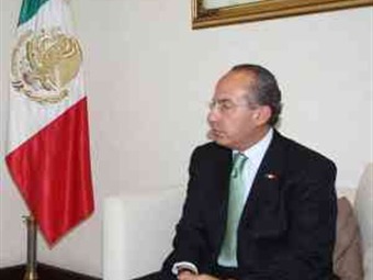 Se reúne Calderón con directivos de Televisa | Actualidad | W Radio Mexico