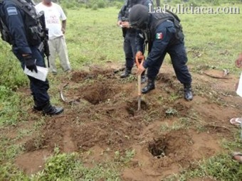 Identifican los 10 cuerpos encontrados en fosa clandestina en Guerrero | Actualidad | W Radio Mexico