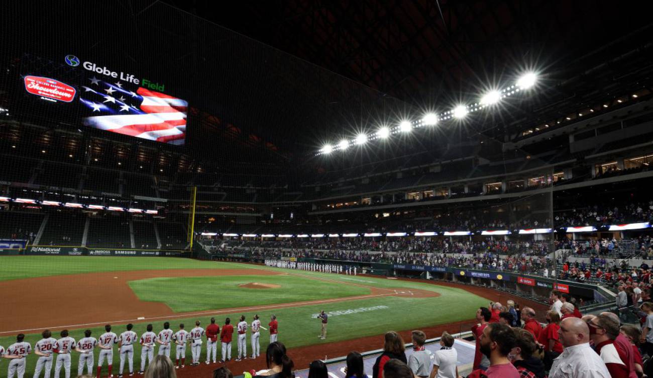 El estadio de los Rangers será el primero con total asistencia ...