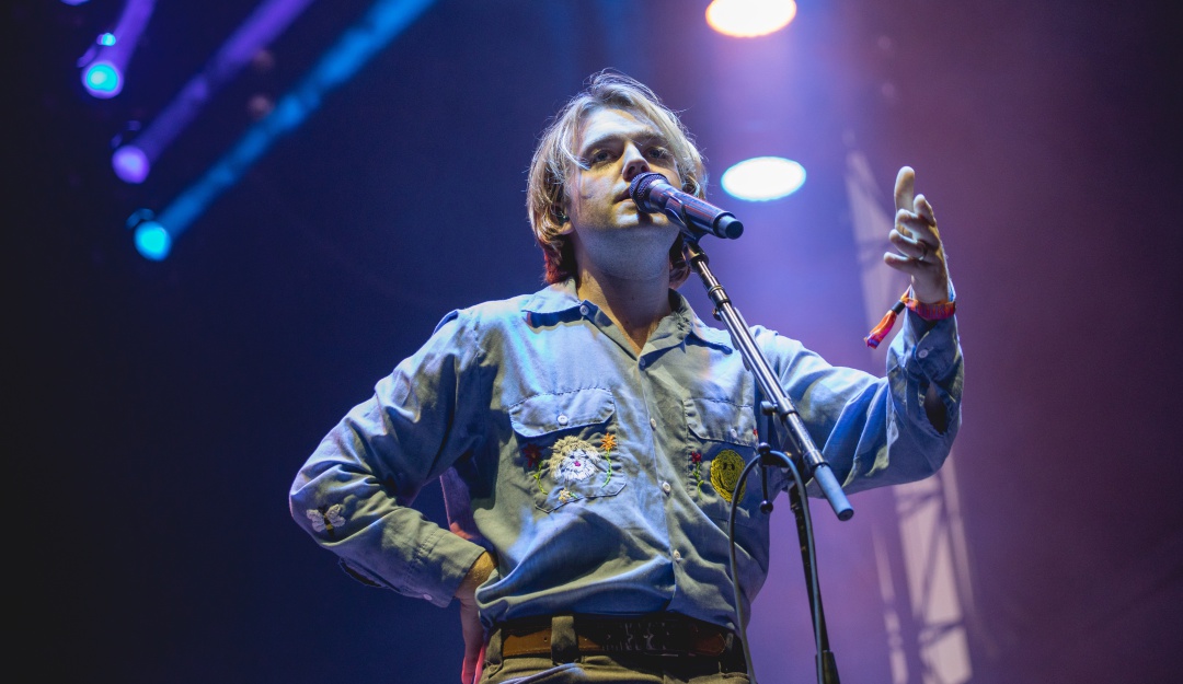 Dayglow is in da house! | Martha Debayle | W Radio Mexico