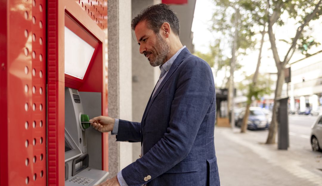 Finanzas personales: cajero automático: ¿Qué es Multired y cómo ayuda a ...
