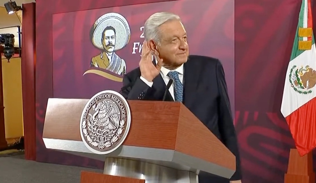 chiste amlo: Con chiste AMLO evita hablar sobre los 5 desaparecidos de Lagos de Moreno ...